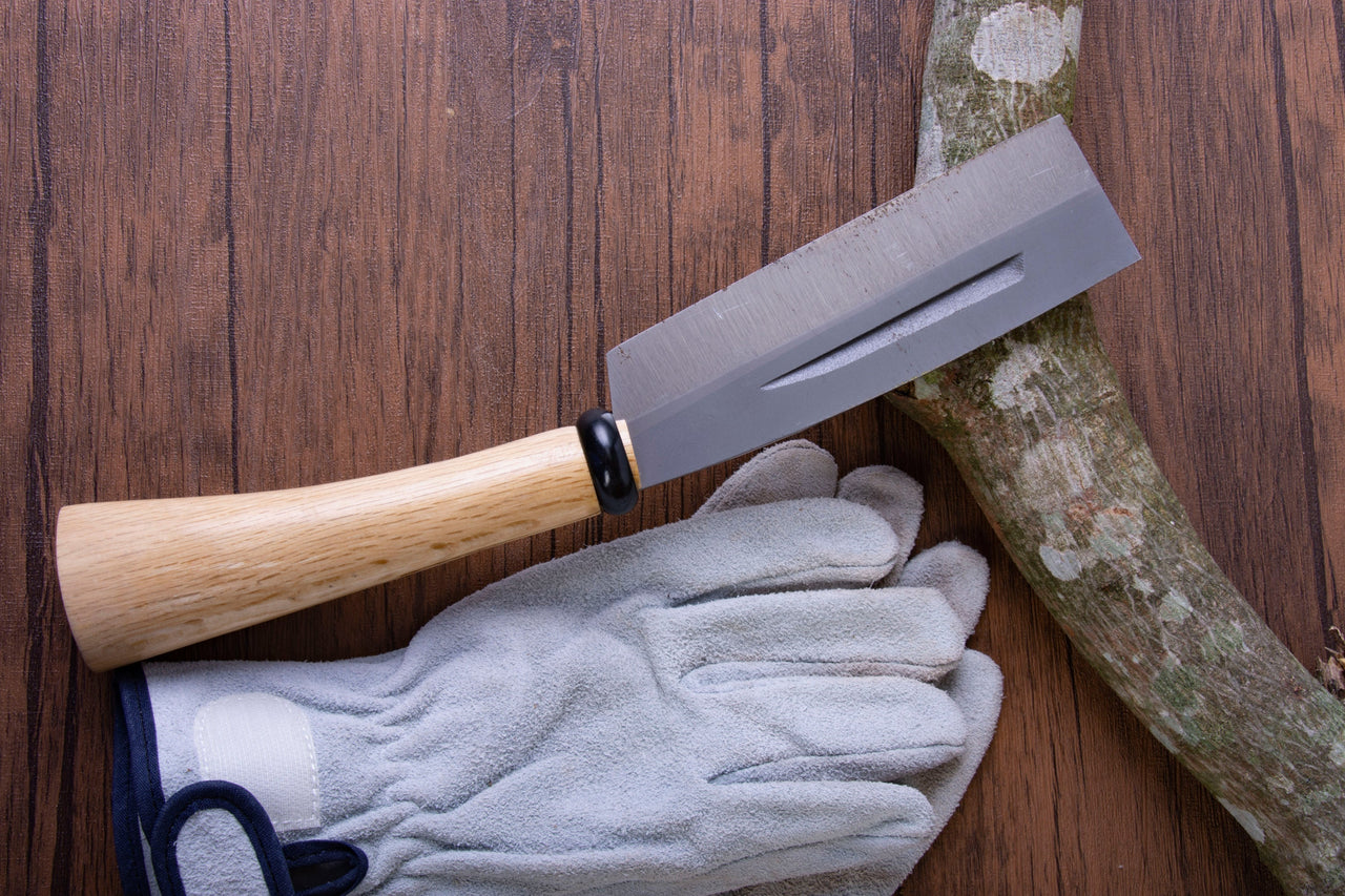 All About Nata: The Japanese Axe – or Is It a Machete? – Daitool
