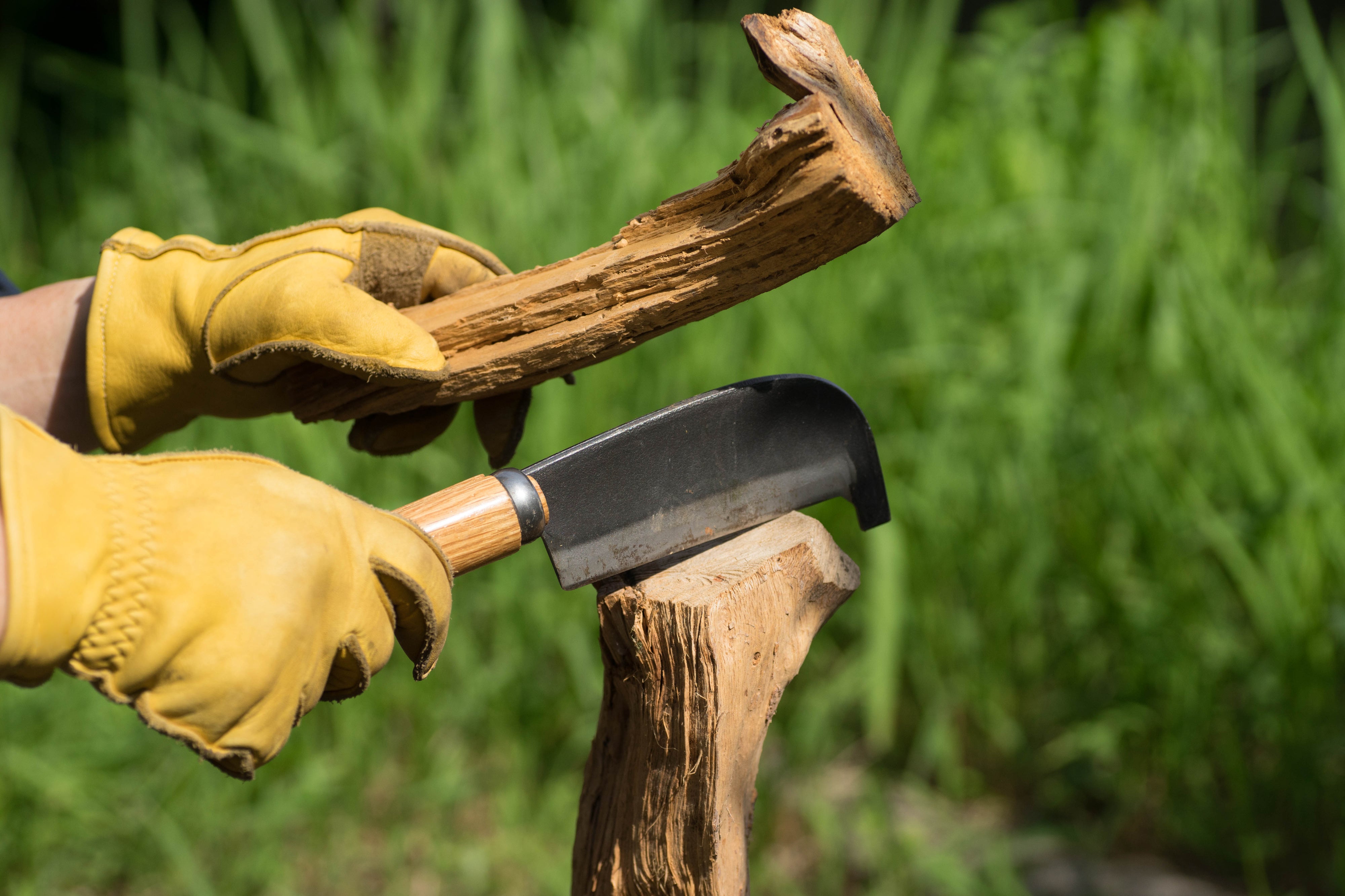 Buying Guide To The Top 7 Best Nata Japanese Axes Updated Every Year